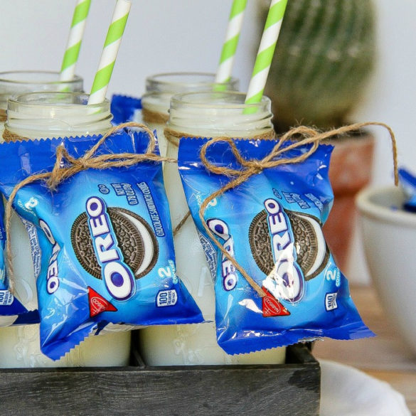 Healthy Matcha Muffins with Banana and Coconut | Tonya Staab