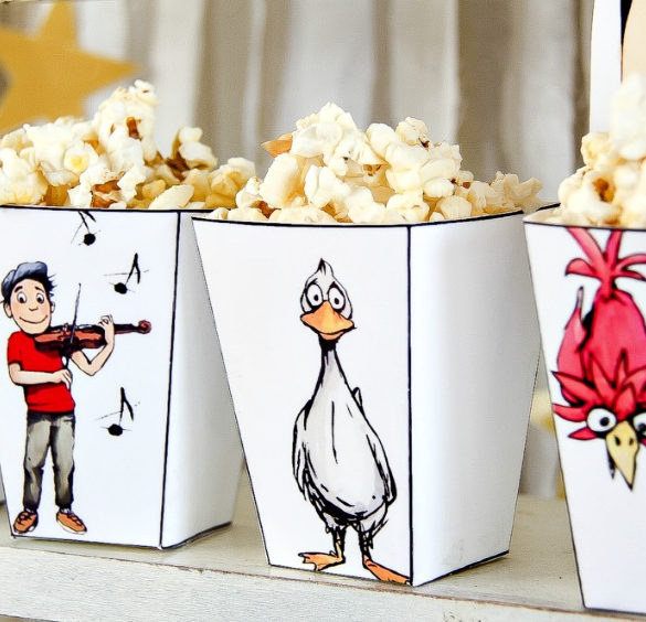 How to Make a Popsicle Stick Bird Feeder | Tonya Staab