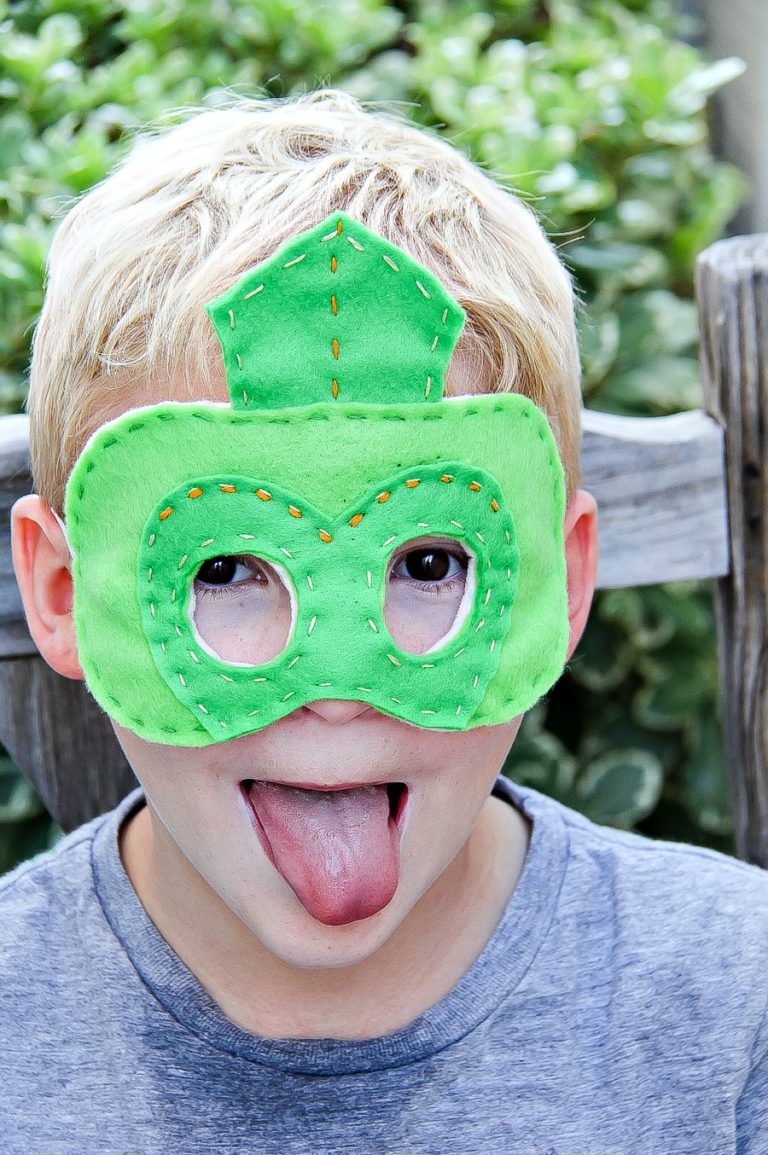 Let's Get Wild with Handmade Felt Jungle Face Mask | Tonya Staab