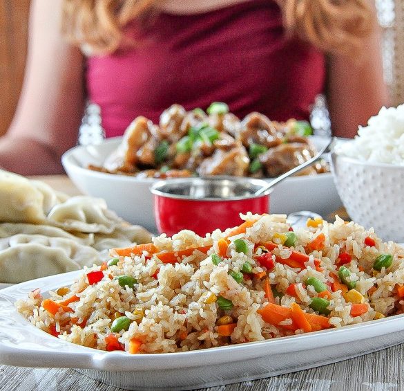 How to Make a Popsicle Stick Bird Feeder | Tonya Staab