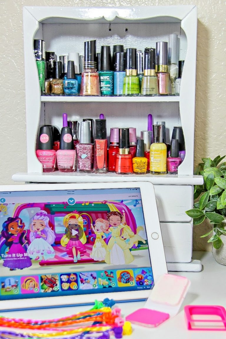 How to Organize a Styling Station for Girls | Tonya Staab