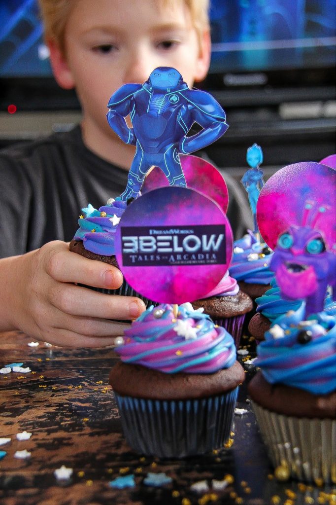 DreamWorks 3Below Galaxy Cupcakes | Tonya Staab