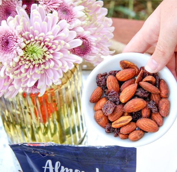 Mermaid Munch Snack Mix and Tubs | Tonya Staab