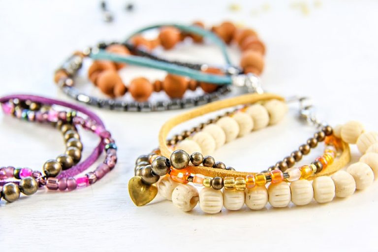 Handmade Friendship Bracelets for National Friendship Day | Tonya Staab