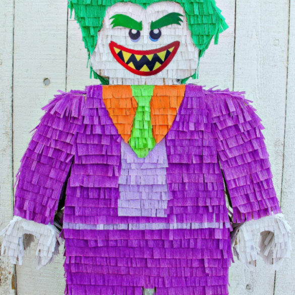 How to Make a Popsicle Stick Bird Feeder | Tonya Staab